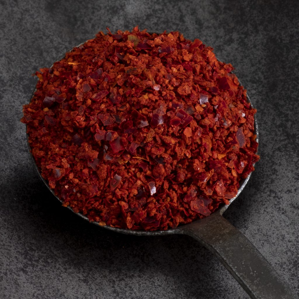 Chili flakes red (cayenne pepper) 50g - schwarzenbach.ch